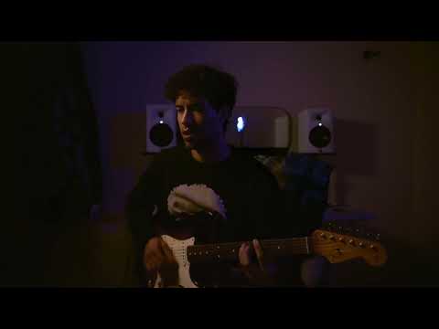 Hysteria - Muse Guitar Cover w/fuzzfactory