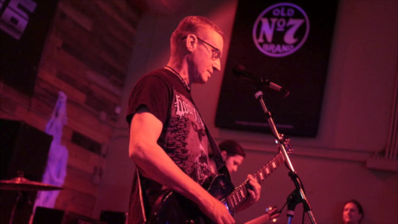 Hum - The Pod - YouTube