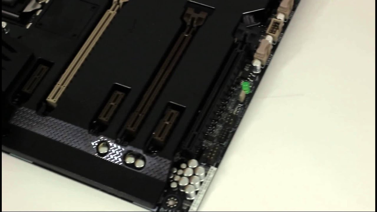 ASUS Z77 Sabertooth - CMOS Clear issue with the board - YouTube