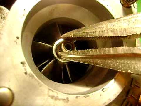 Garrett T25 Turbo Shaft play - YouTube