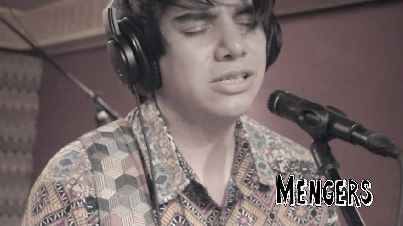 MonkeyBee Session - Mengers - YouTube
