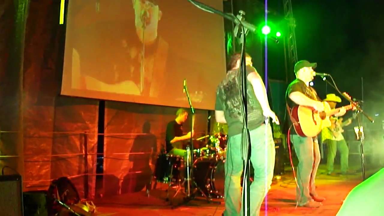 JAMES LANN "honky tonk kung fu" at Savoniero country festival in ITALY ...