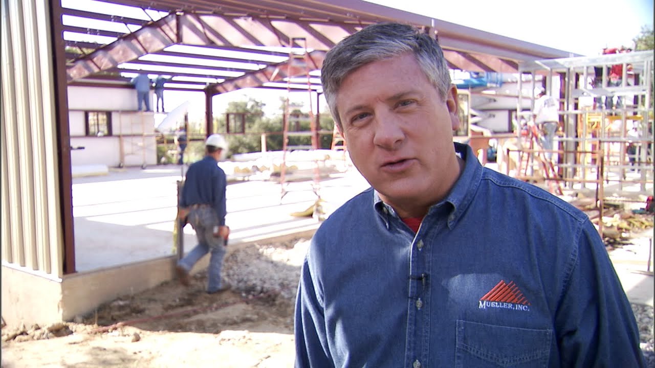 Mueller's Helping Hand 2012 (Texas Country Reporter) - YouTube
