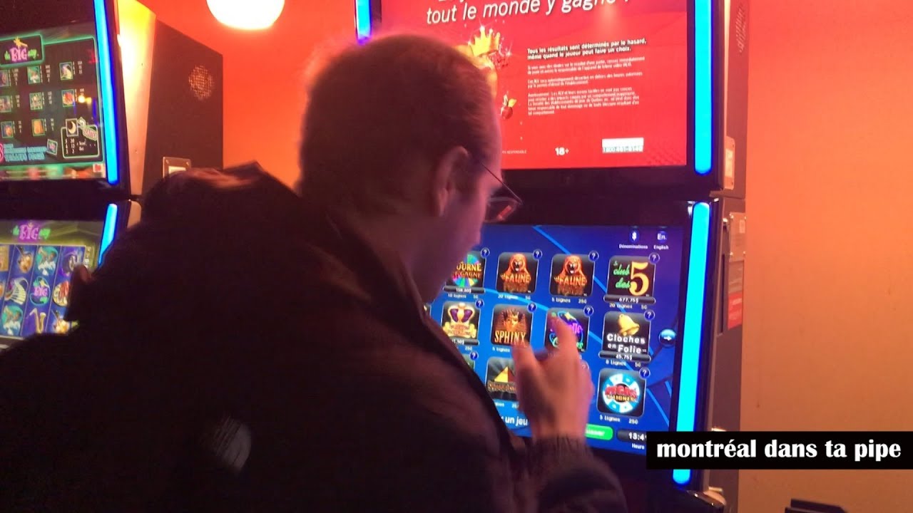 Le Carré Décarie Square Mall (avec Kevin Brunure) - YouTube