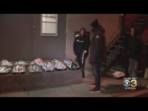 Hundreds Bring Thanksgiving Turkeys To Be Cooked Cacia's Bakery Ovens