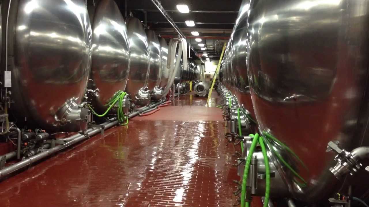 Budweiser Factory Tour - YouTube