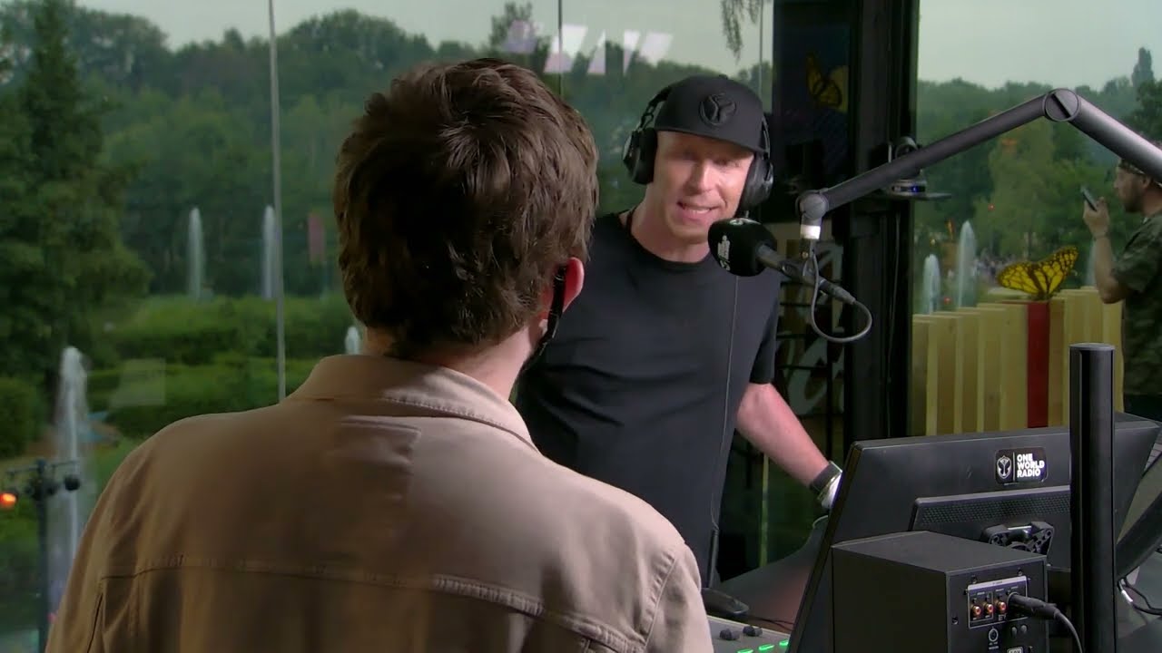 Tomorrowland 2022 - Alan Walker Interview - YouTube