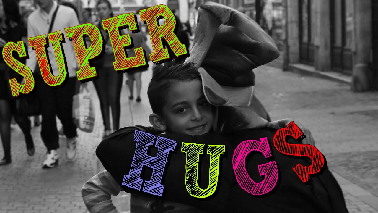 Super HUGS Free Hugs Besançon - YouTube