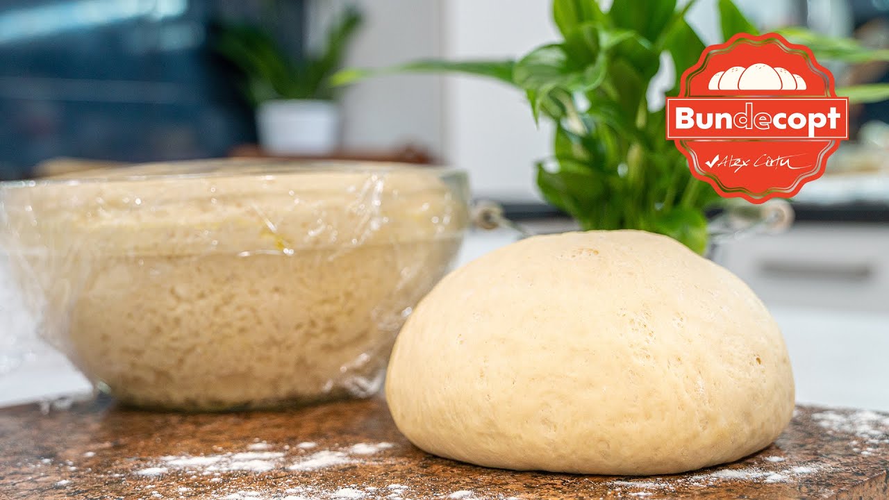 Rețetă Aluat perfect (multifuncţional - bun la toate) - YouTube