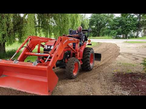 #39 Kubota L2501 leveling the driveway with the landpride rb3772 rear ...