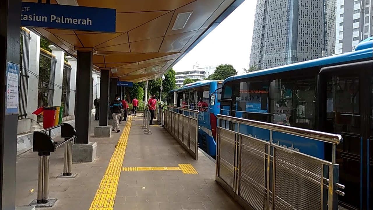 Bus TJ 1B&1F Lewat Mall Senayan Park | Coba Bus TransJakarta Rute 1B ...