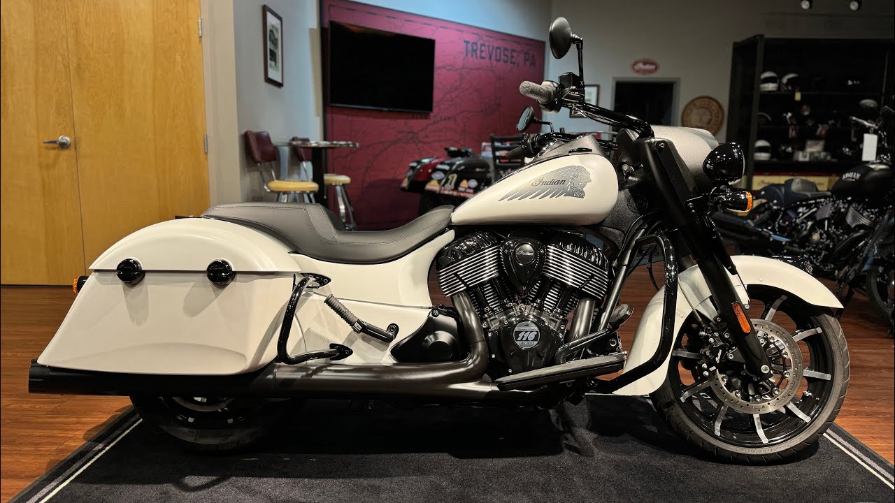 2019 Indian Motorcycle Springfield Dark Horse White Smoke - YouTube