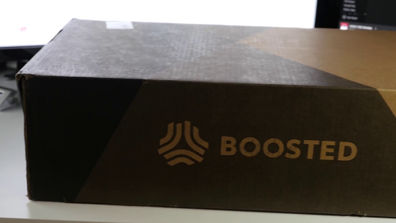 BOOSTED BOARD V2 UNBOXING!!! - YouTube