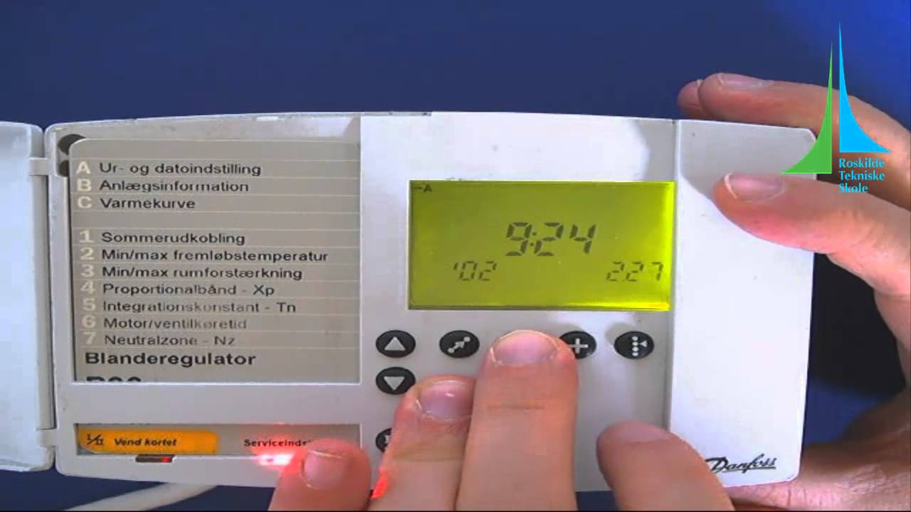 ECL 200 P30 Ur og Dato - YouTube