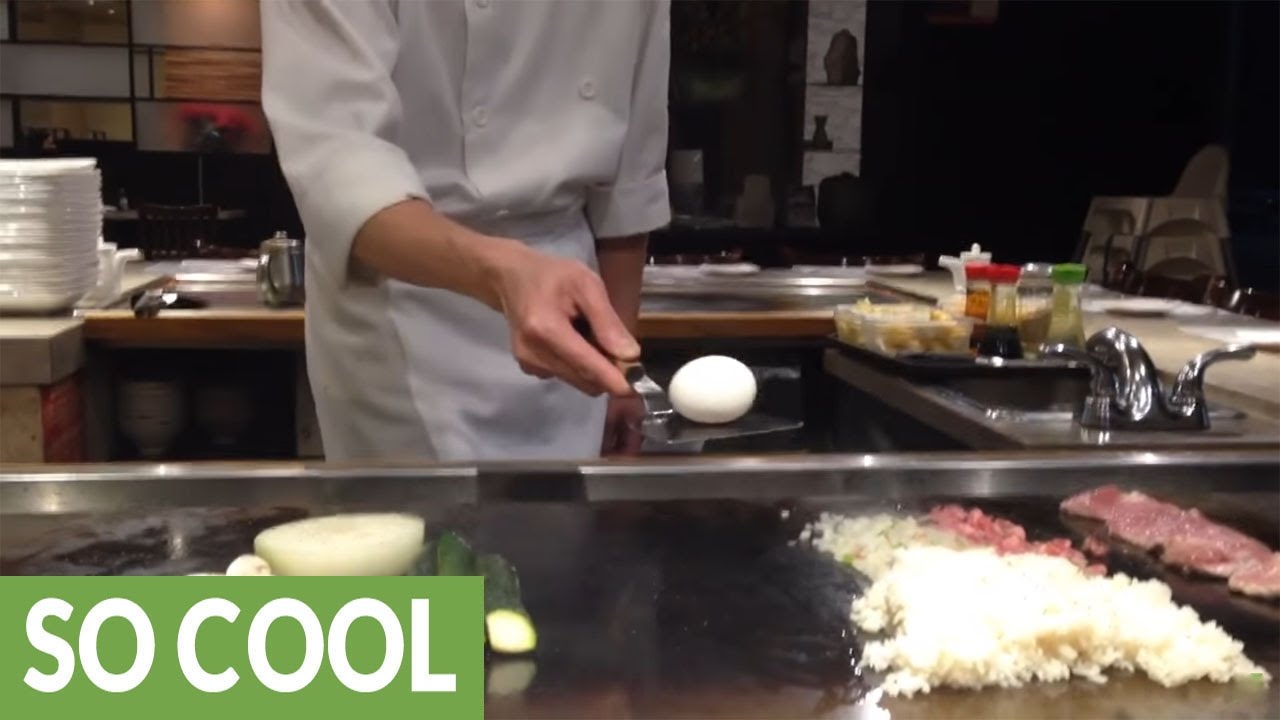 Skillful Teppanyaki chef performs amazing egg trick - YouTube