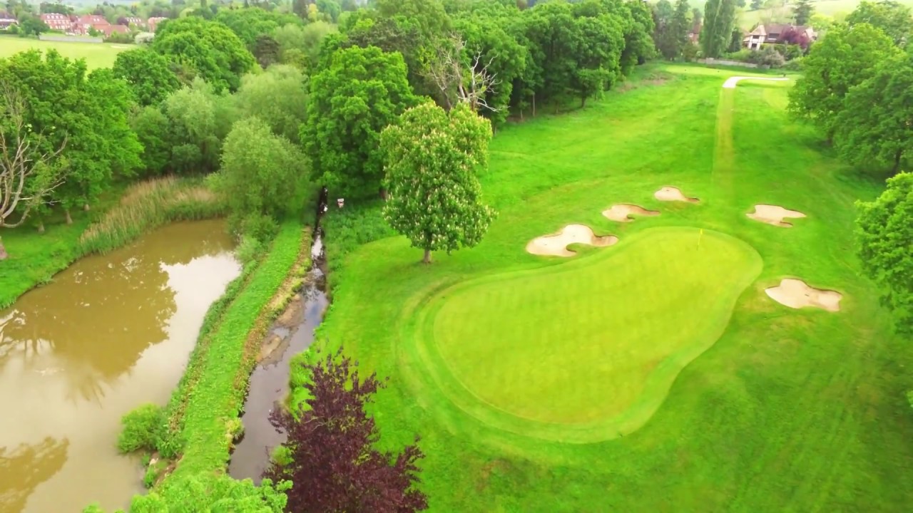 Hadley Wood Golf Club Hole 7 Fly-THRU' - YouTube