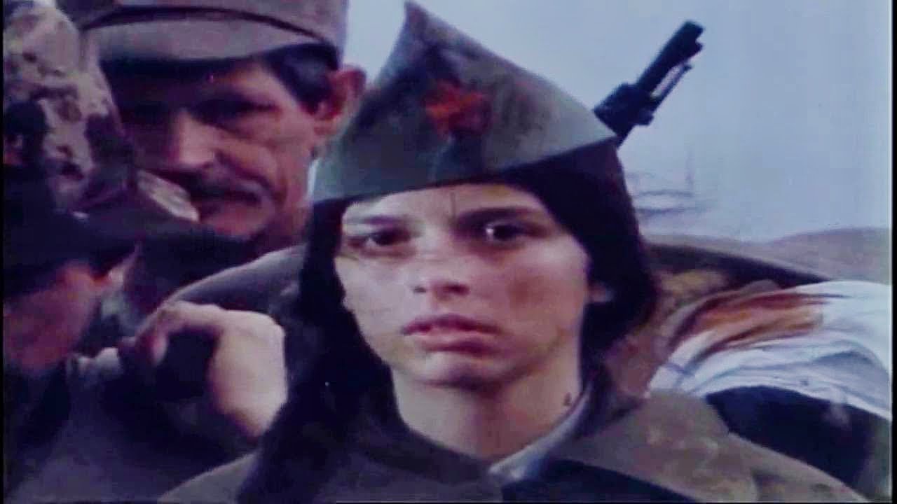 PIJANIST - Partizanski Film - YouTube