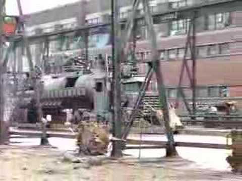 death race 3000 - YouTube