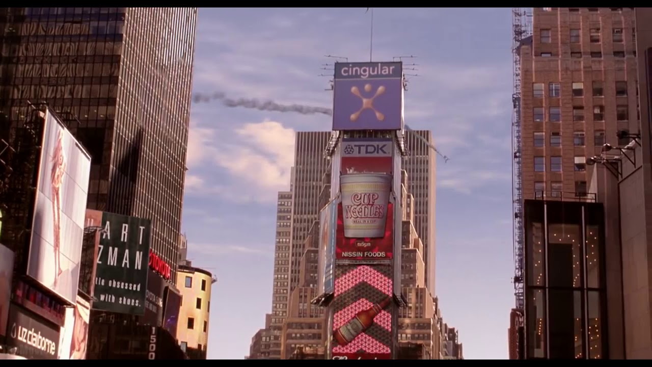 Spider man 2002. Time square battle scene - YouTube