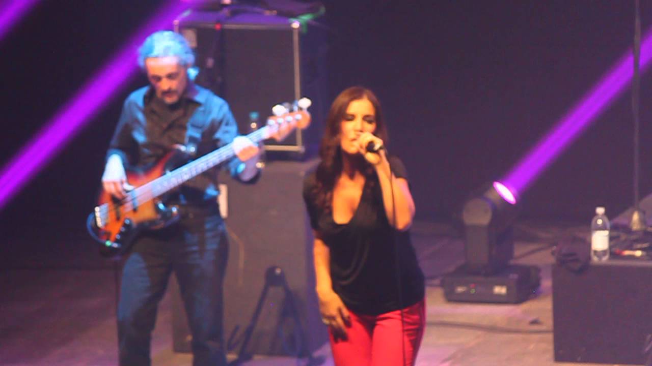 Io E Maria - Paola Turci - Teatro Parenti Milano 22/12/2015 - YouTube