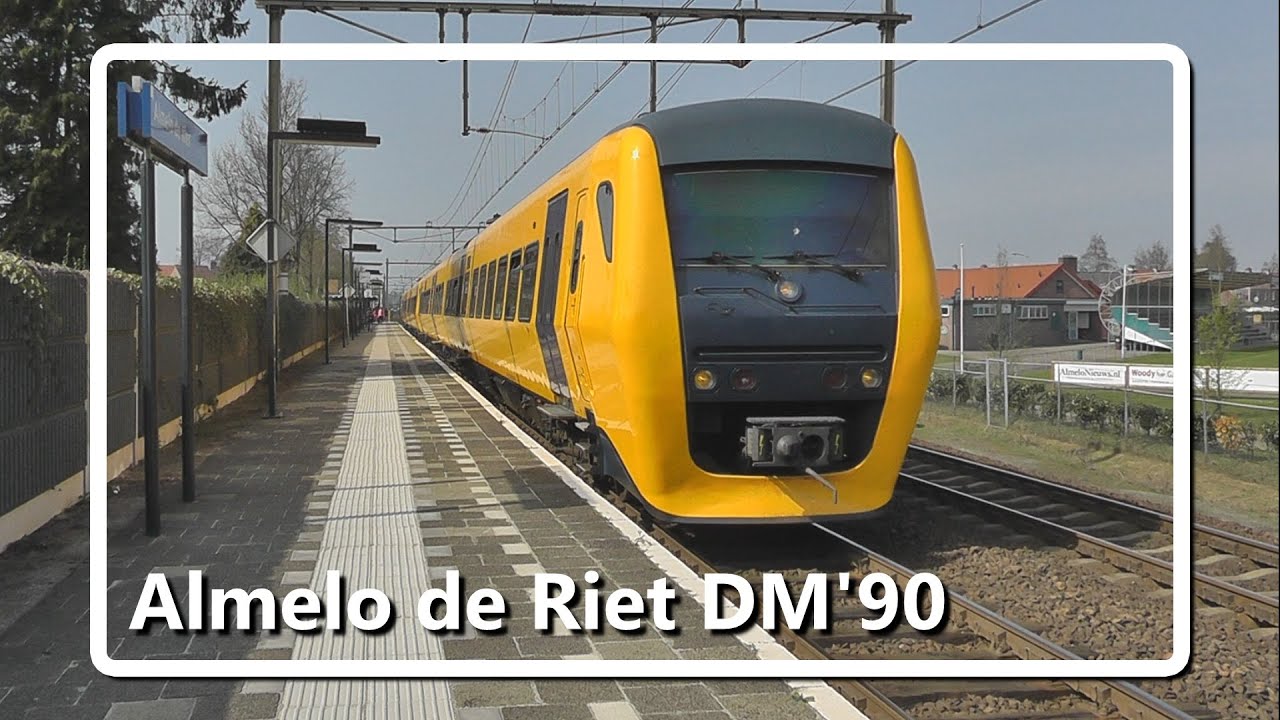 DM'90 Buffel vertrekt van Almelo de Riet! - YouTube