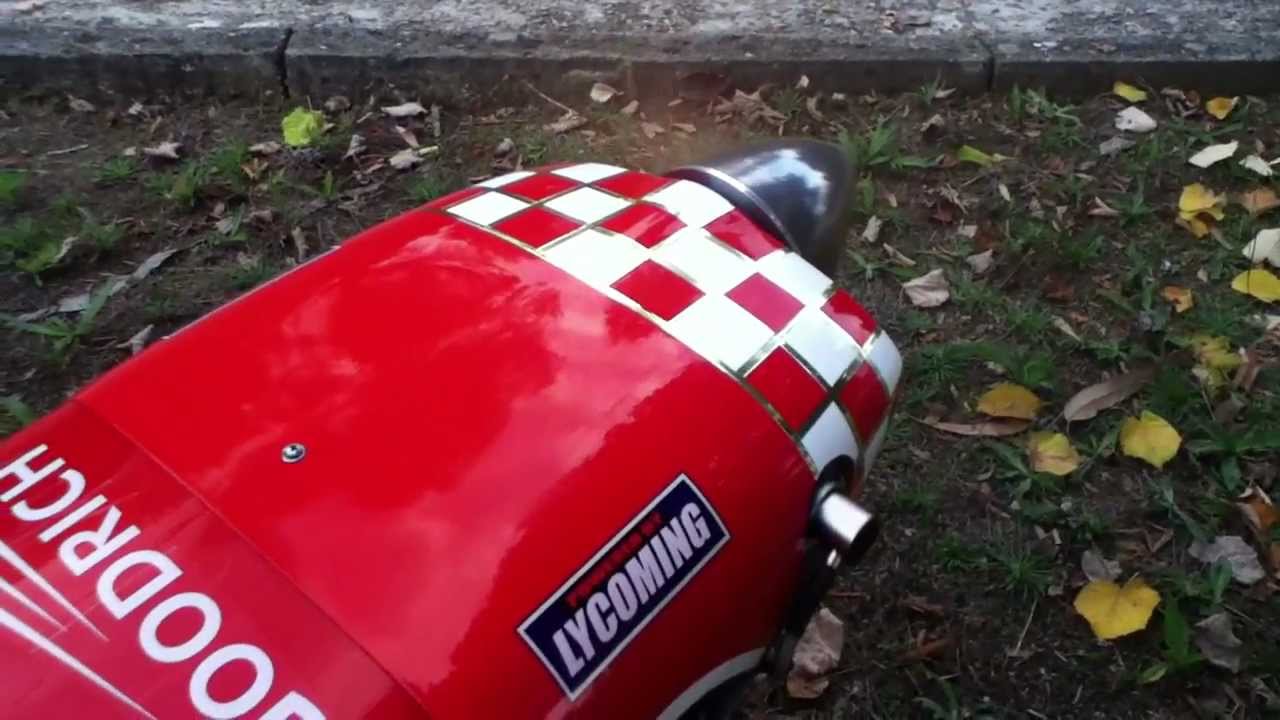 Extra 300 S ZDZ 50cc - YouTube