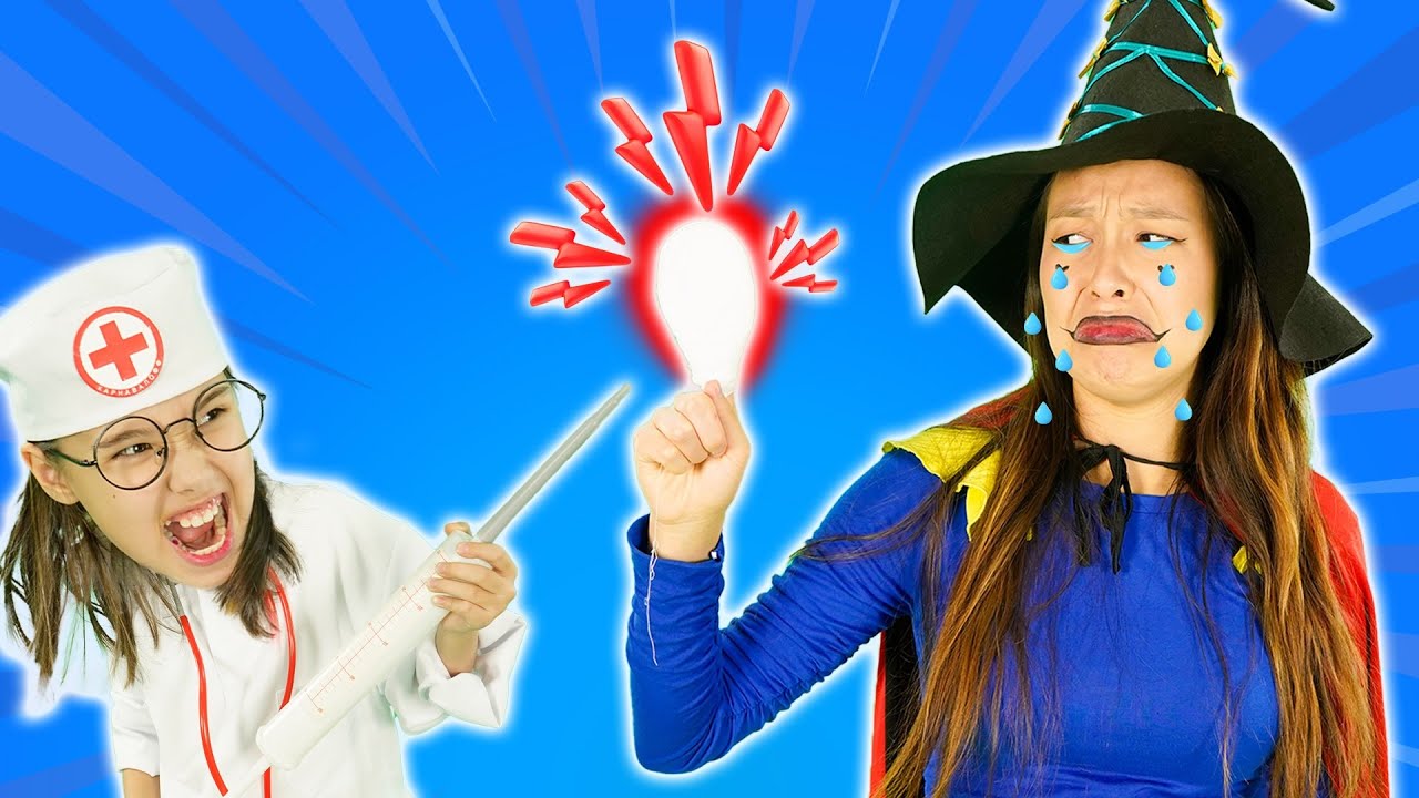 The Boo Boo Finger Family | Halloween Boo Boo Song | Hokie Pokie Kids ...