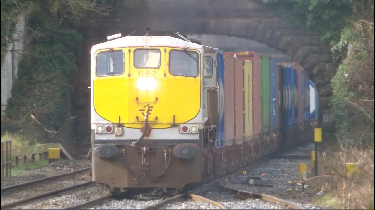 Irish Rail Freight and Departmental Trains at Kildare 20-2-2014 - YouTube
