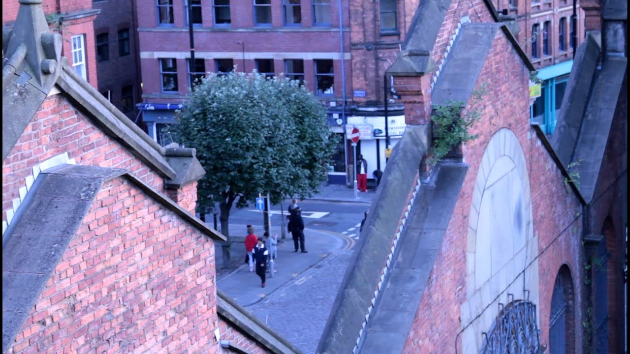 Manchester Riots - 9th August, 2011 - 8:42pm - Northern Quarter - YouTube
