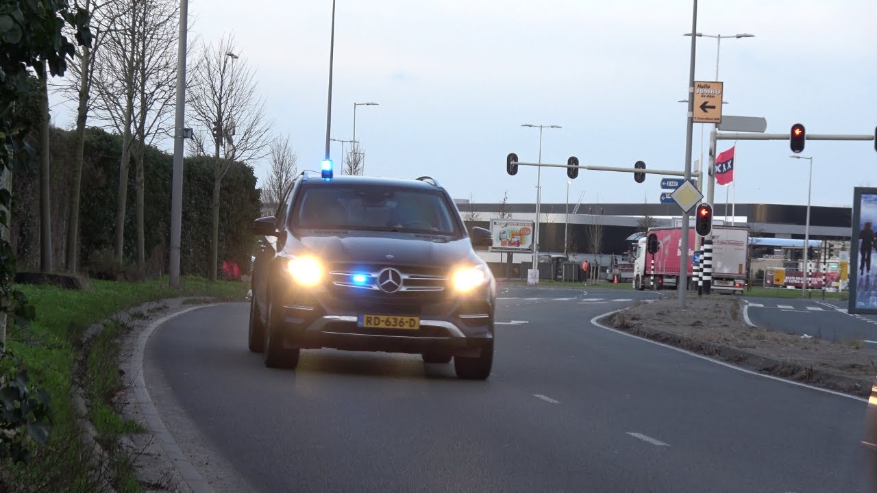 PRIO1 [DKDB] Dienst Koninklijke en Diplomatieke Beveiliging Met spoed ...