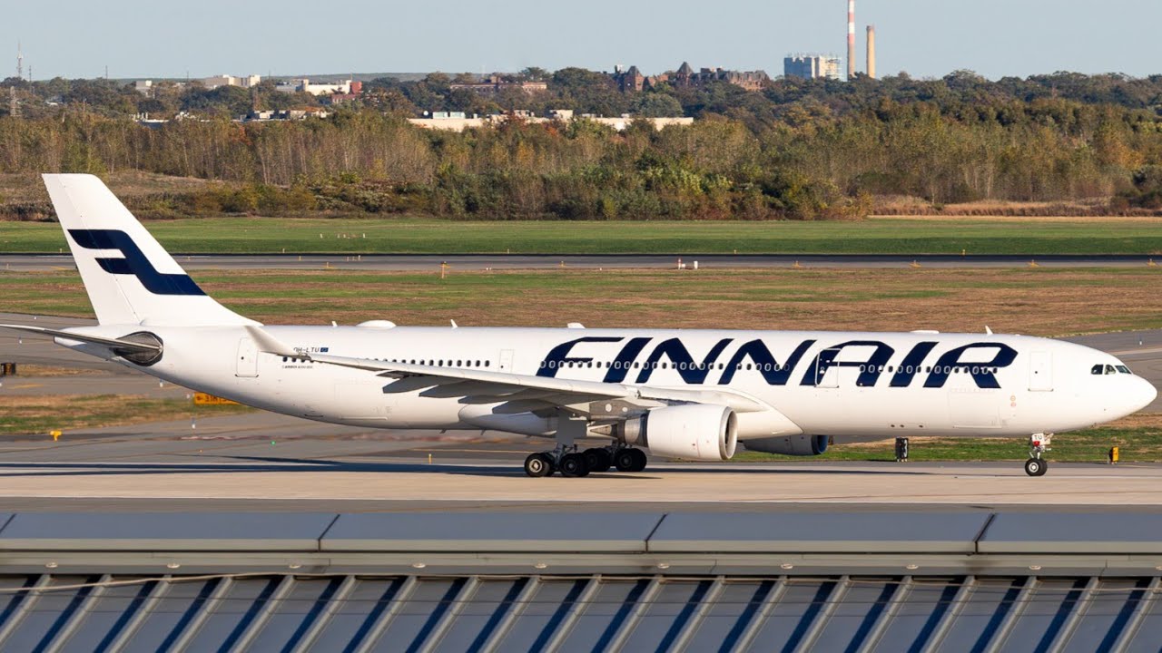 Finnair Airbus A330-300 Landing at Chicago O'Hare (4K) - YouTube