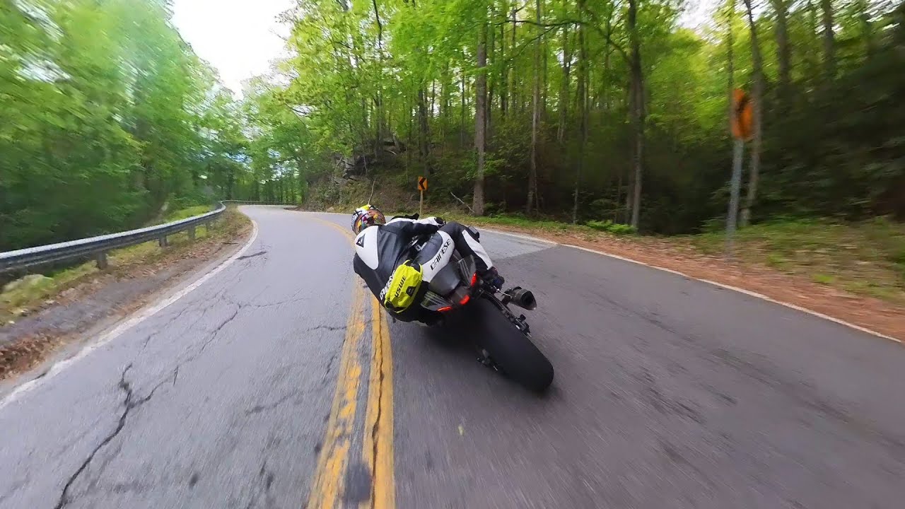 Scion FRS Chases Bike UP MEX17N - YouTube