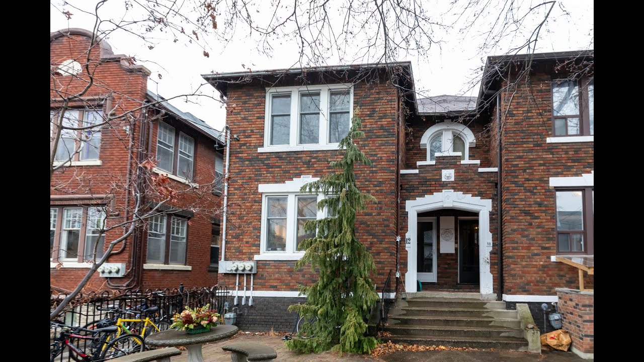 12 Castle View Ave Upper - YouTube