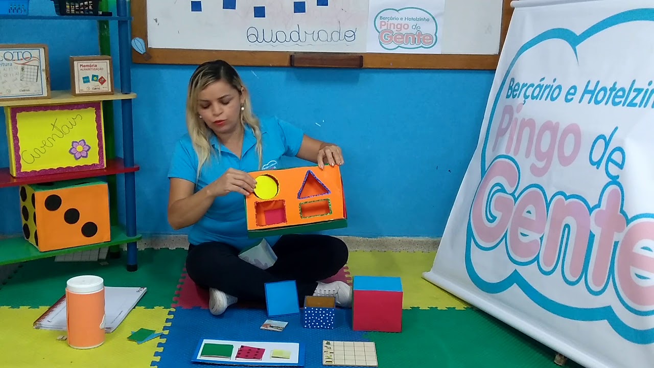 Aula 17 (26/05/2020) - Forma geométrica quadrado - YouTube