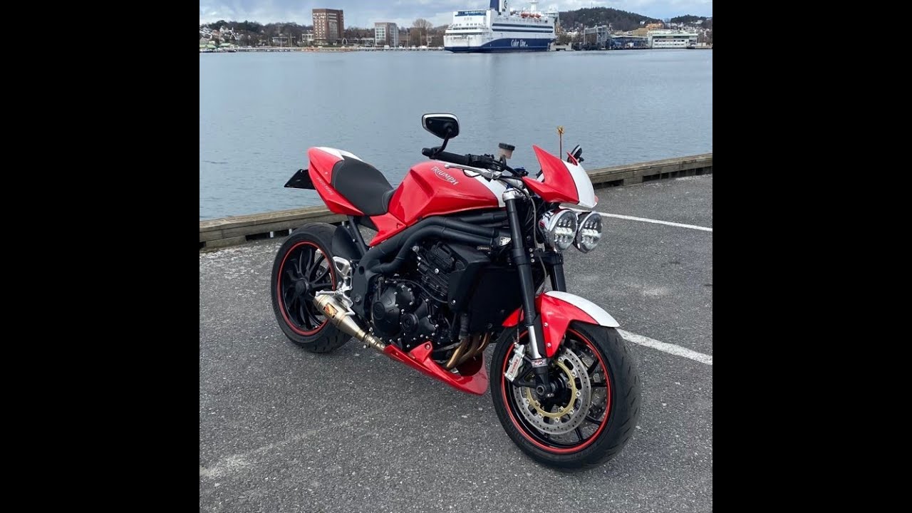 2010 Triumph Speed Triple SE Arrow and Werkes exhaust comparison - YouTube