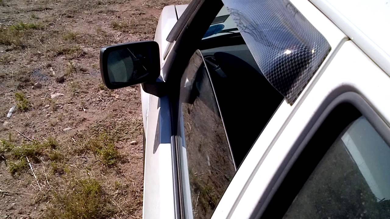 Rockford Fosgate Golf 1 4 x T1 15" Window and door flex - YouTube