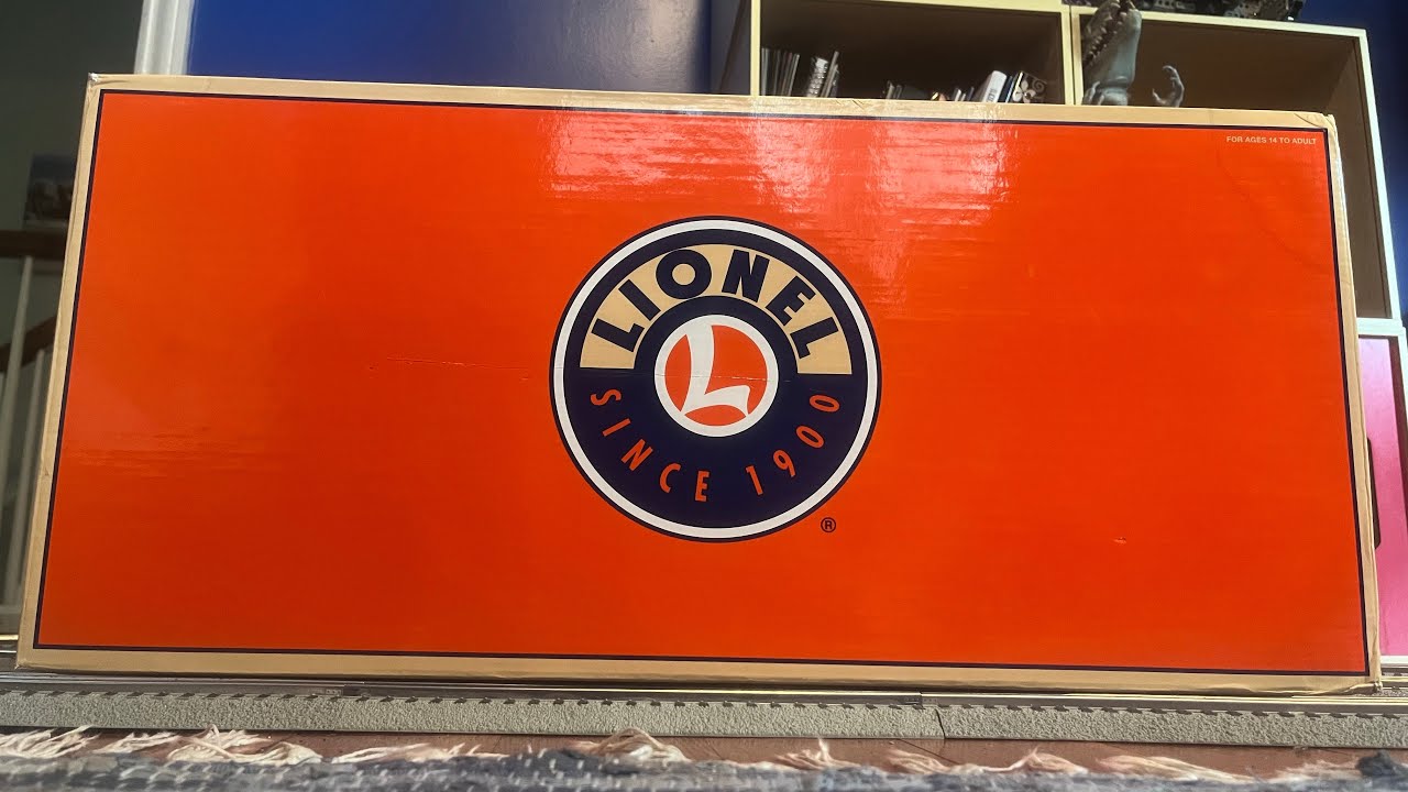My first Lionel legacy locomotive review!!! - YouTube