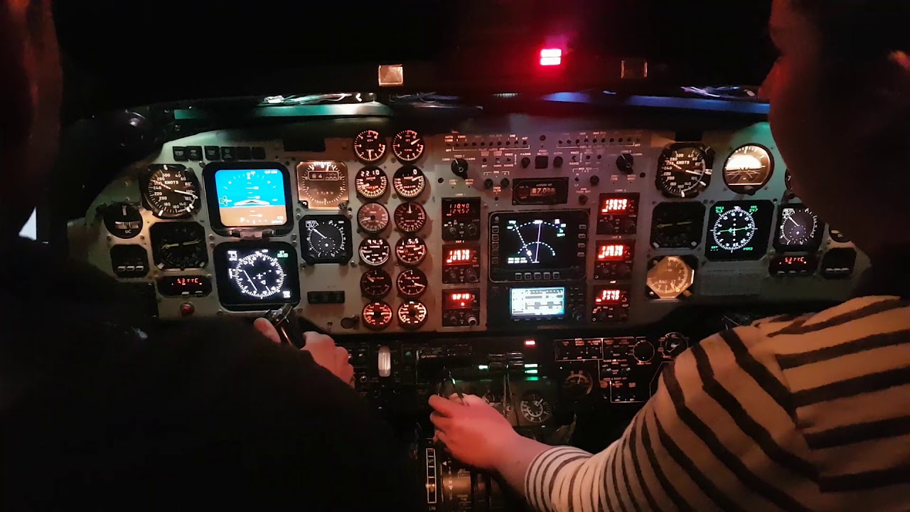 Engine failure after V1 - with autofeather - YouTube