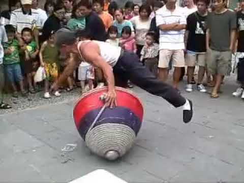 World's Biggest Spinning Top Biggest Bongaram People Are Awesome 2017 ...