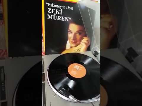 Zeki Müren - Gitme Sana Muhtacım