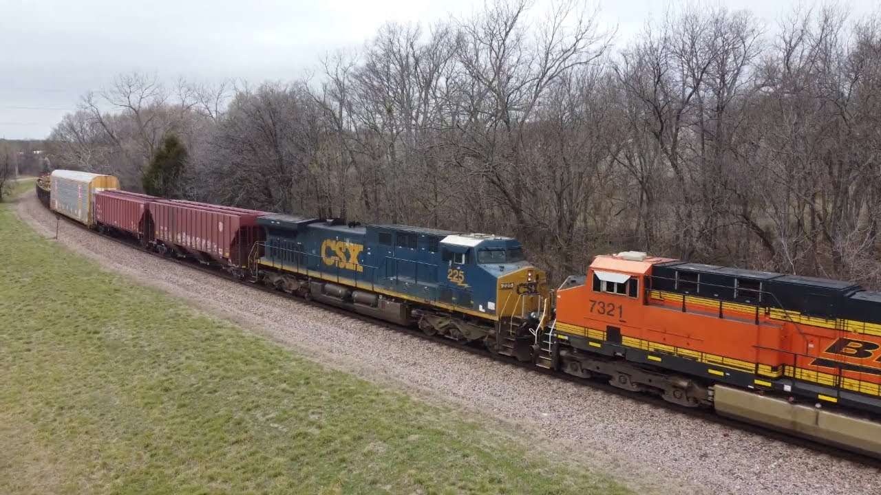 Eastbound BNSF 6582/7545/CSX 225, Mixed Freight Train, "Cherokee Sub ...