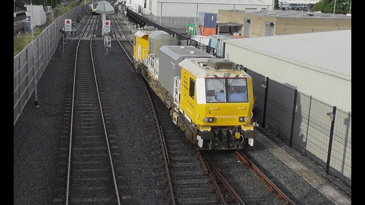 NIR MPV No.11 on Weedspraying duties at Adelaide Station & Depot - YouTube