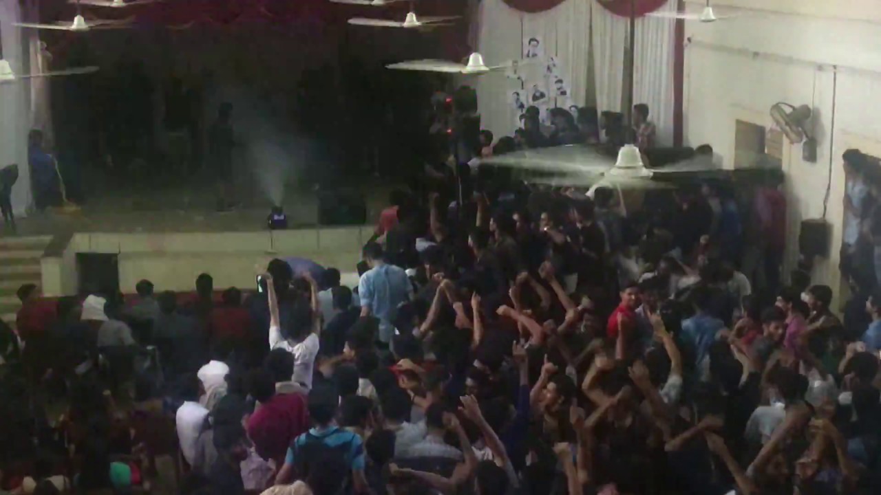 Mech Dance - Freshers Day 2018 special event @ NSSCE Palakkad - YouTube