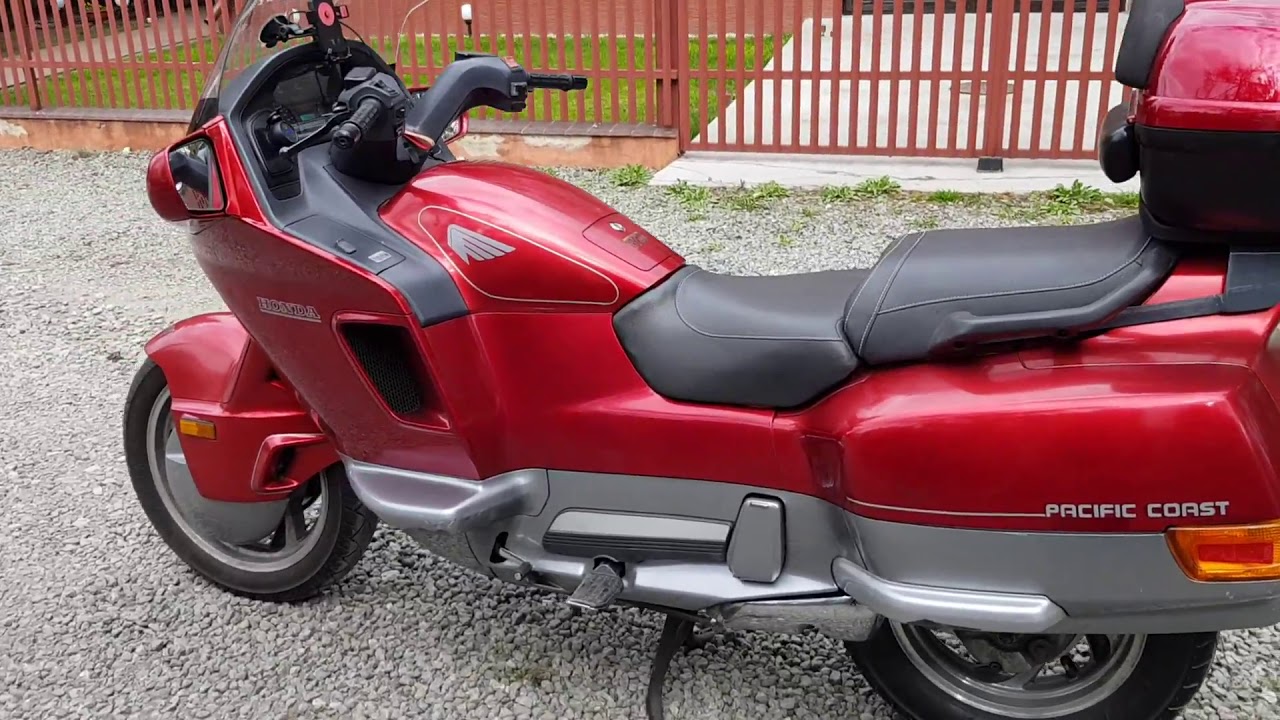 Honda PC800 - YouTube