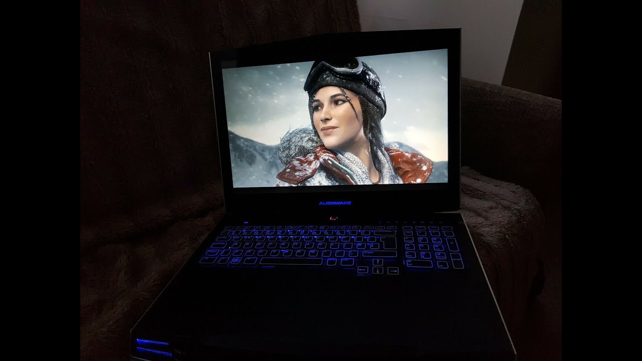 How to replace motherboard in Alienware M17x R2 Part 3 - YouTube