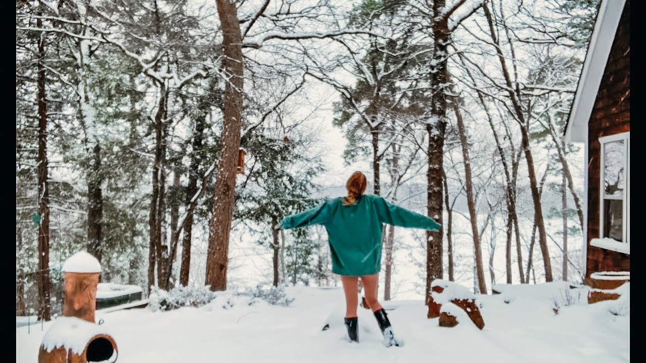 a snowy day || a short film - YouTube