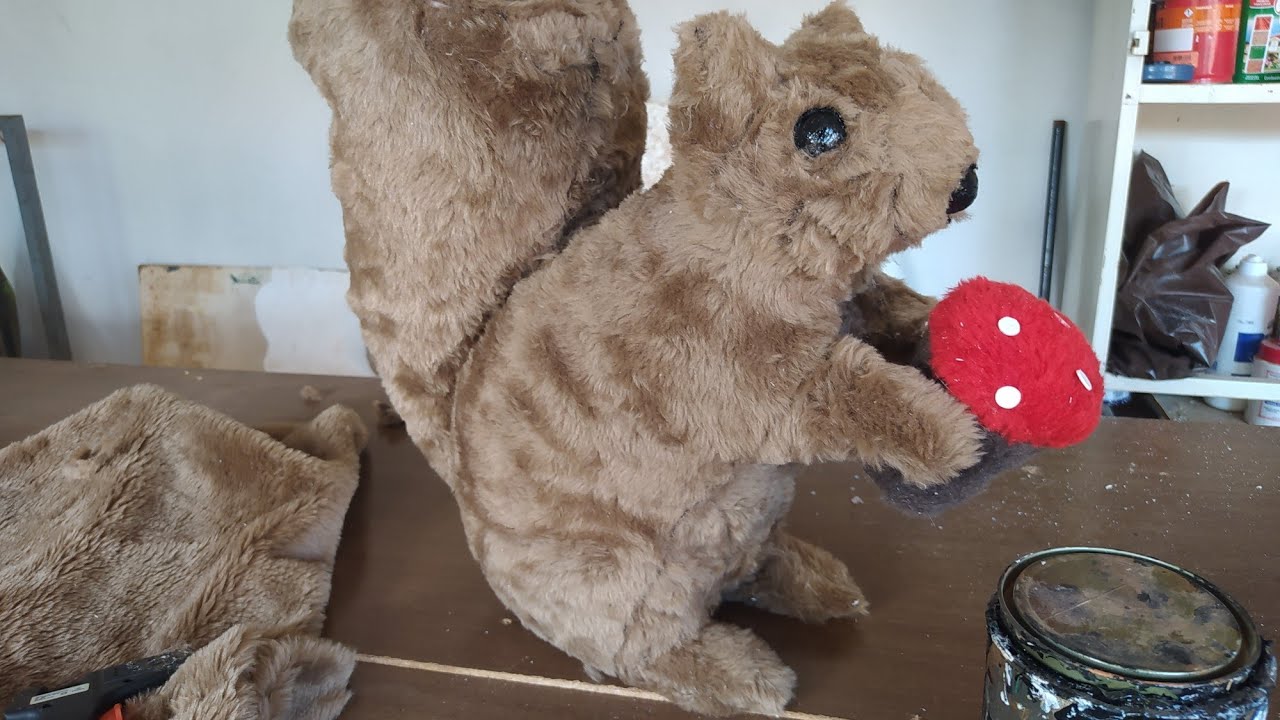 ESQUILO TAMANHO REAL ISOPOR/ life size squirrel - YouTube