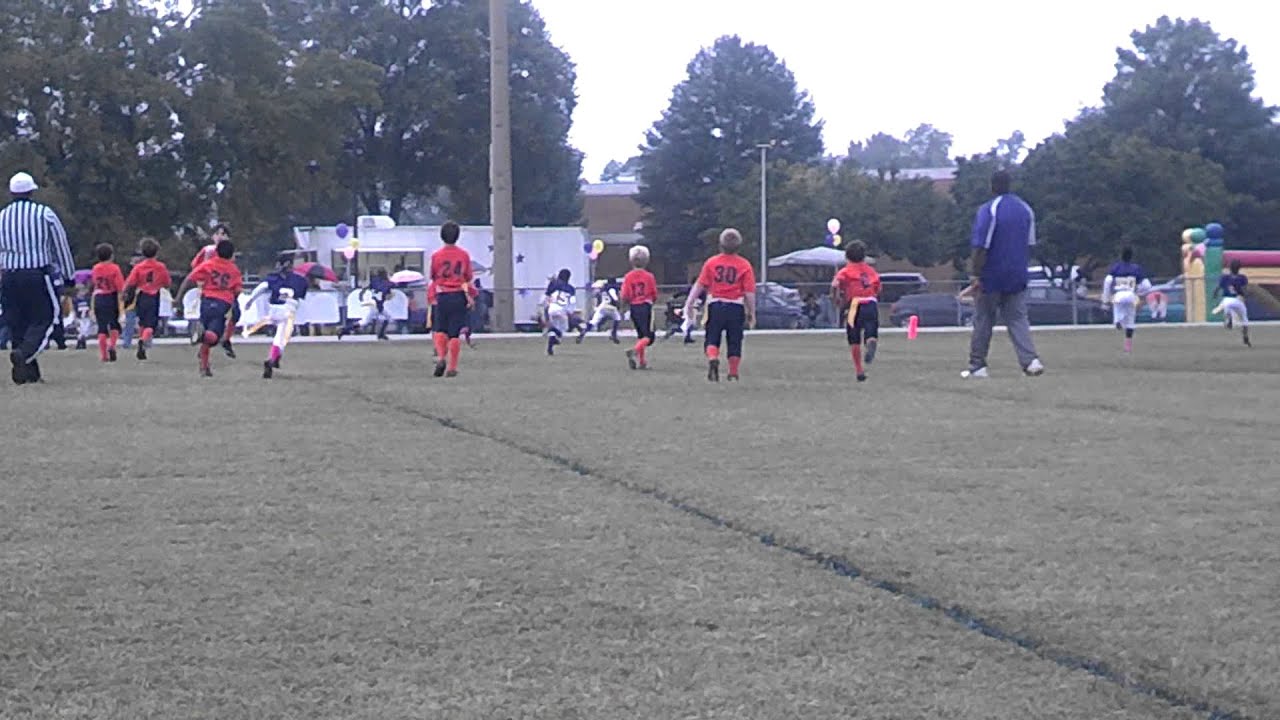 Robious Bucs Flaggers - YouTube