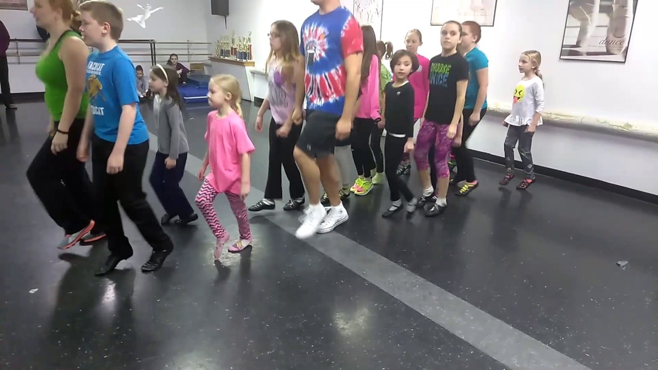 Irish step dancing - YouTube