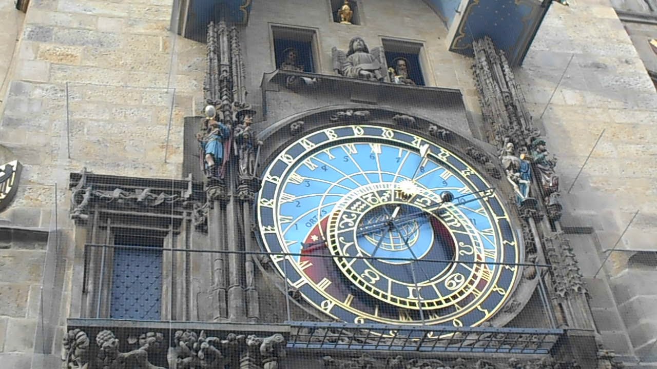 Staroměstský orloj - Prague Astronomical Clock - Reloj astronómico de ...